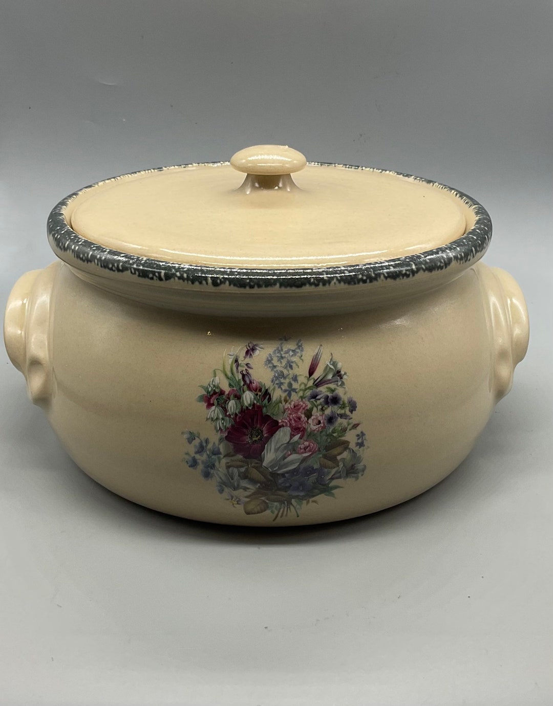 Vintage Home and Garden,,party,,stoneware 2 Qt.bean Pot - Etsy