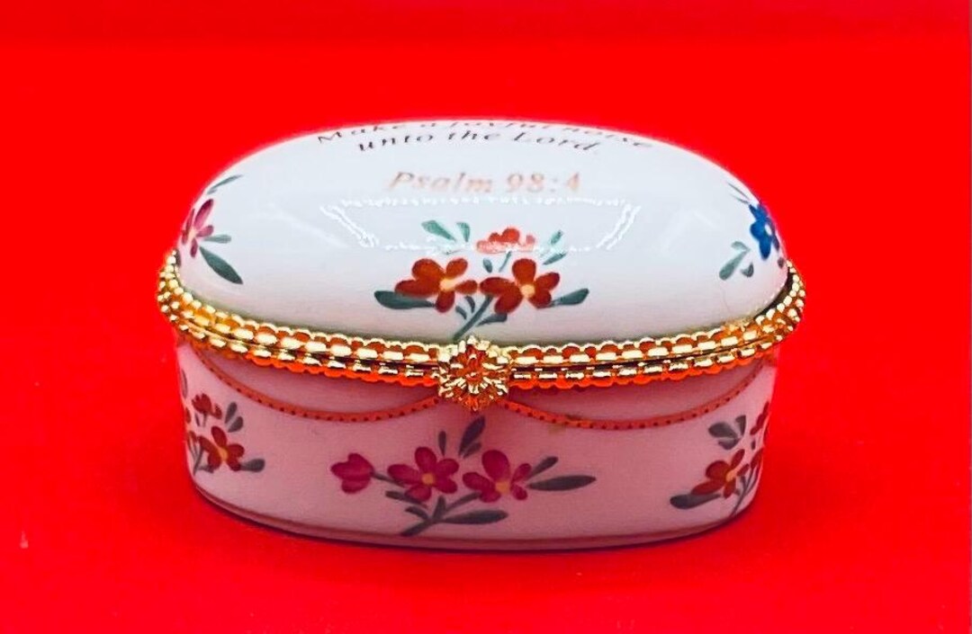 Imperial Porcelain Oval Trinket Box/ Porcelain Collectable Trinket Box ...