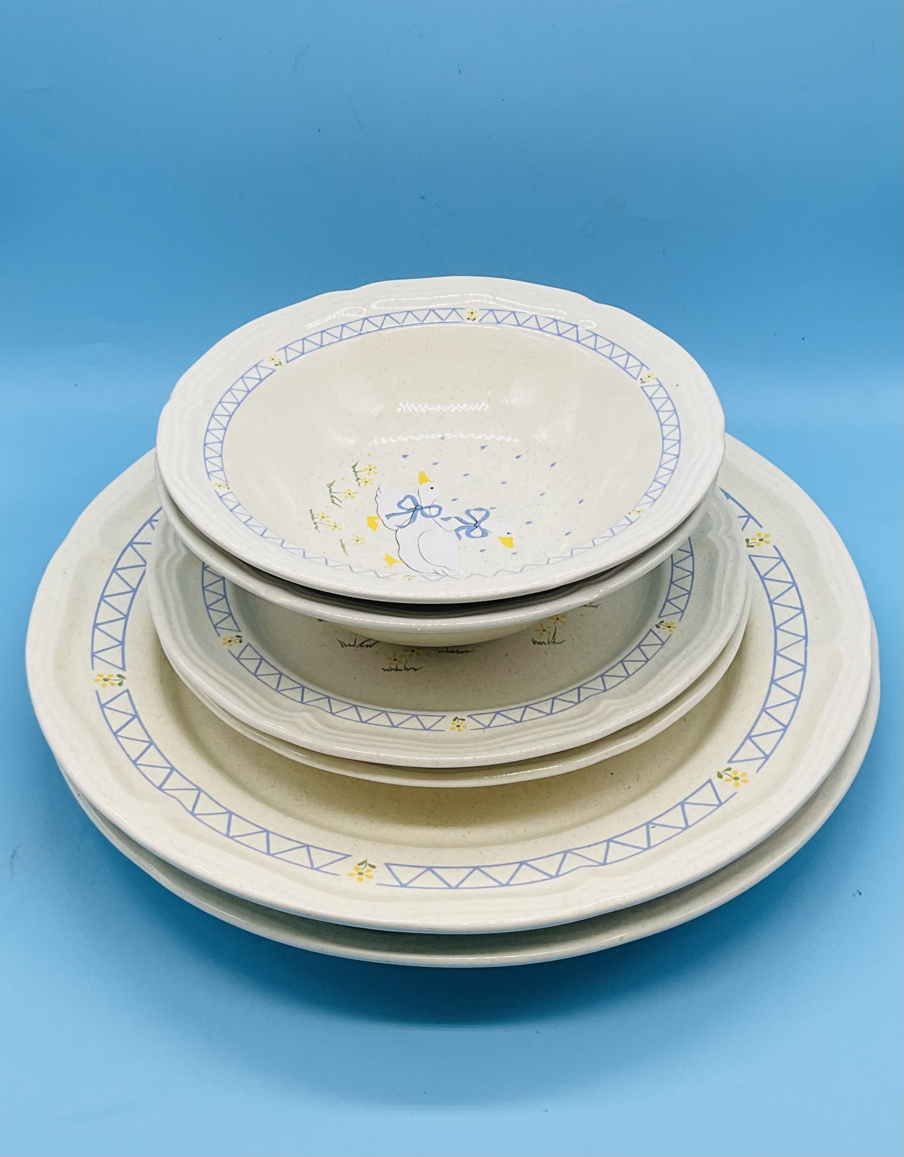 Vintage Anchor Dinnerware Farm Country C8700/119 Made in Thailand 3 ...