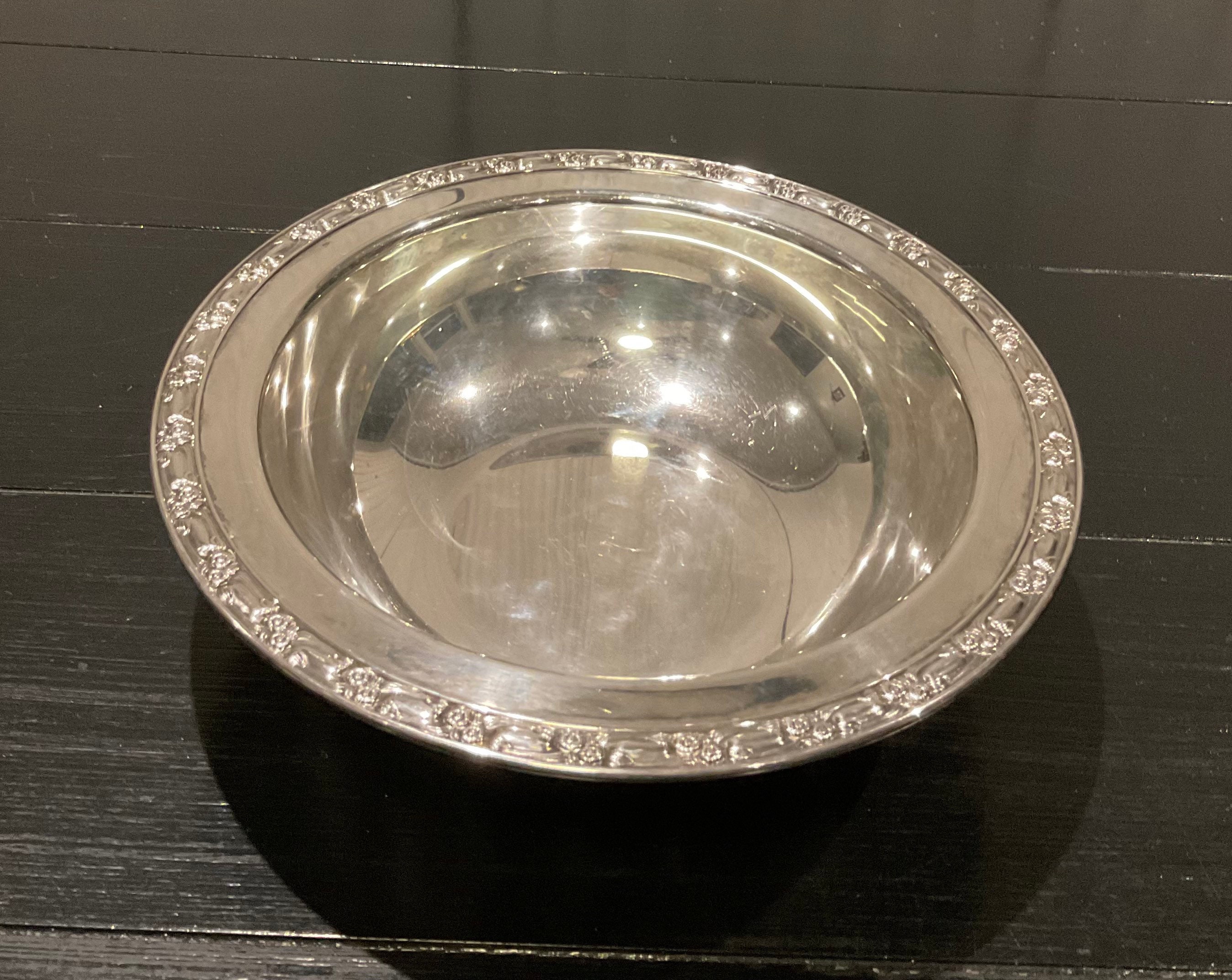 Dining & Serving Bowls Vintage Oneida Silversmiths Silver Plated 10 3/4 ...
