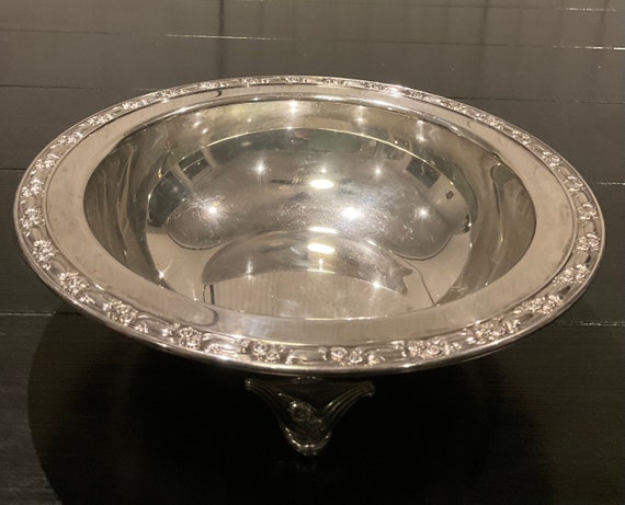 Dining & Serving Bowls Vintage Oneida Silversmiths Silver Plated 10 3/4 ...