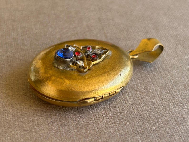 Antique Locket Pendant – Art Deco Oval Locket With Colorful Glass ...