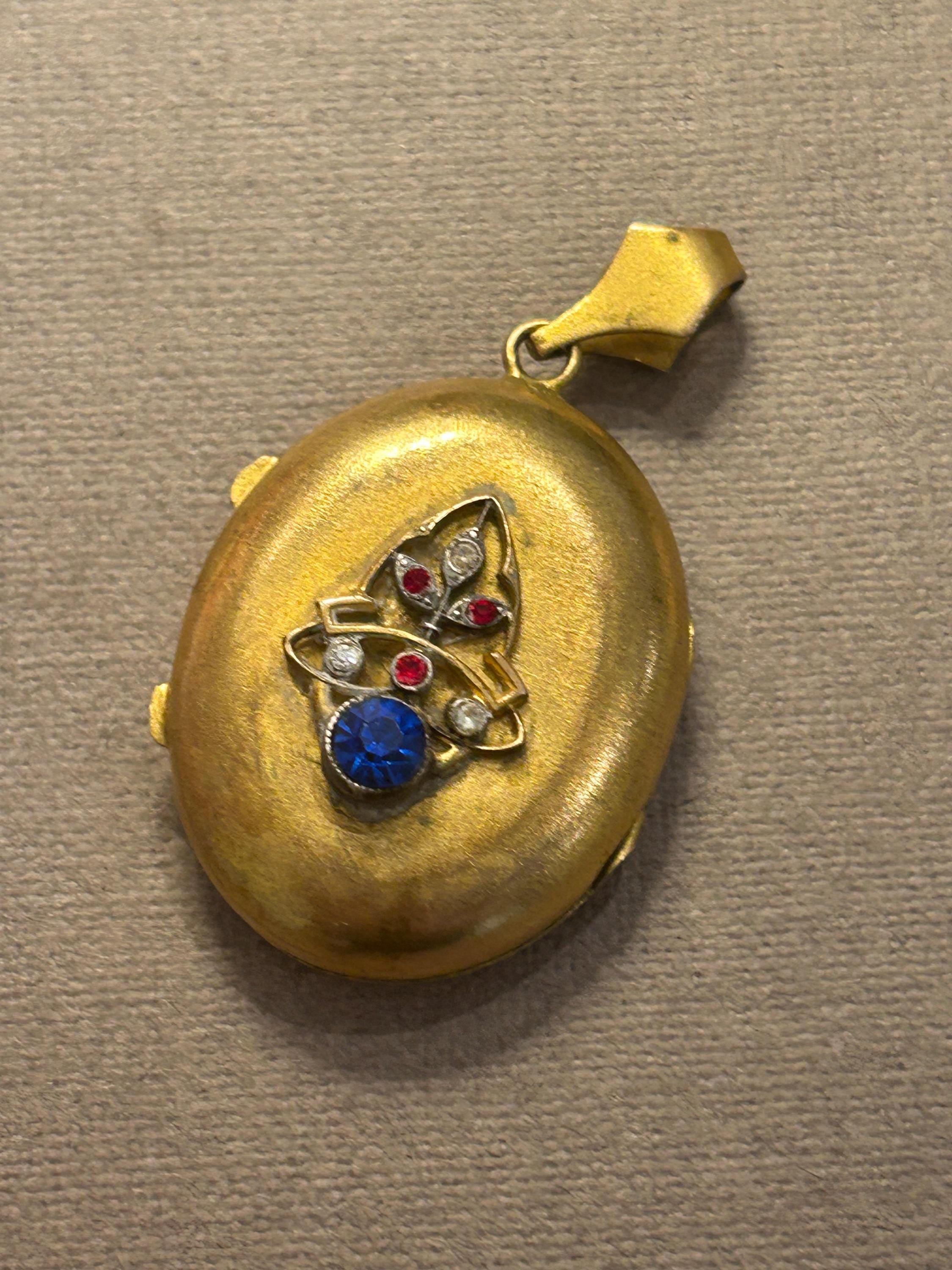 Antique Locket Pendant – Art Deco Oval Locket With Colorful Glass ...