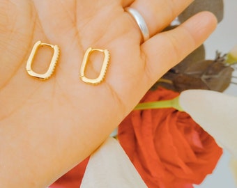 Dainty & Minimalist Pave CZ Oblong Rectangle Hoop Earrings - Etsy