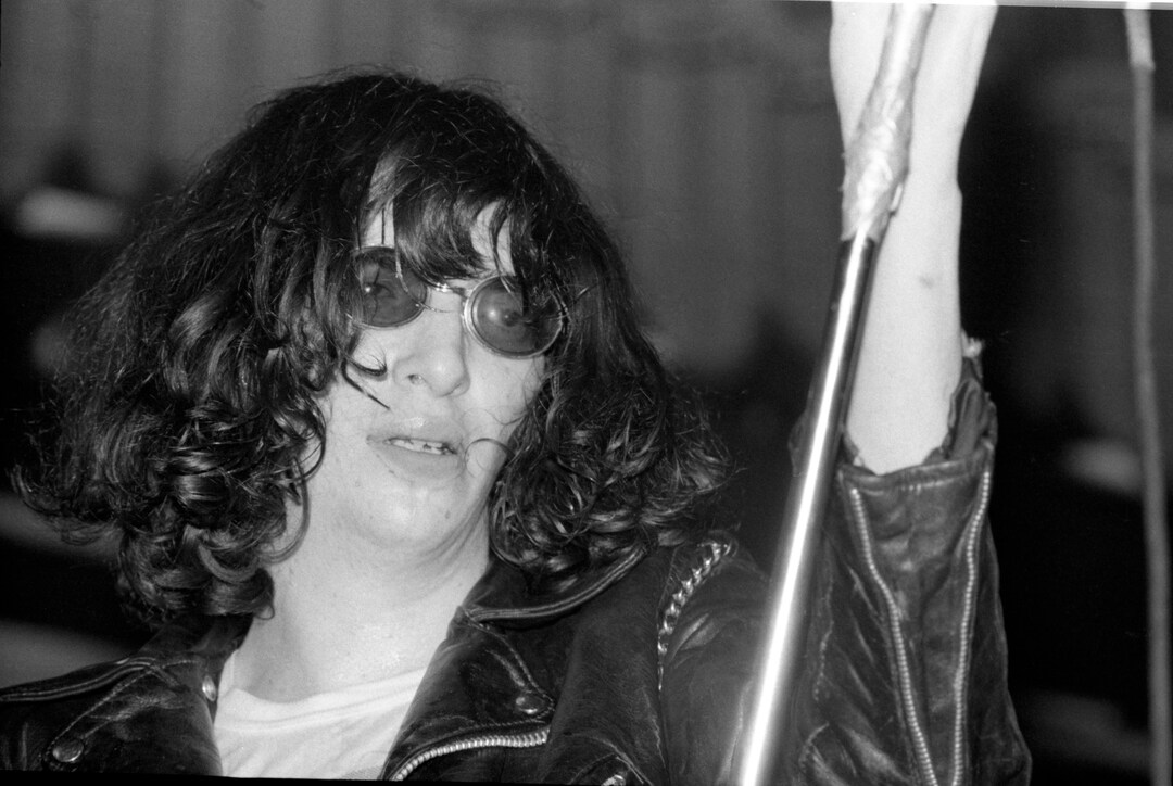 Joey Ramone the Ramones 1979. Chicago - Etsy