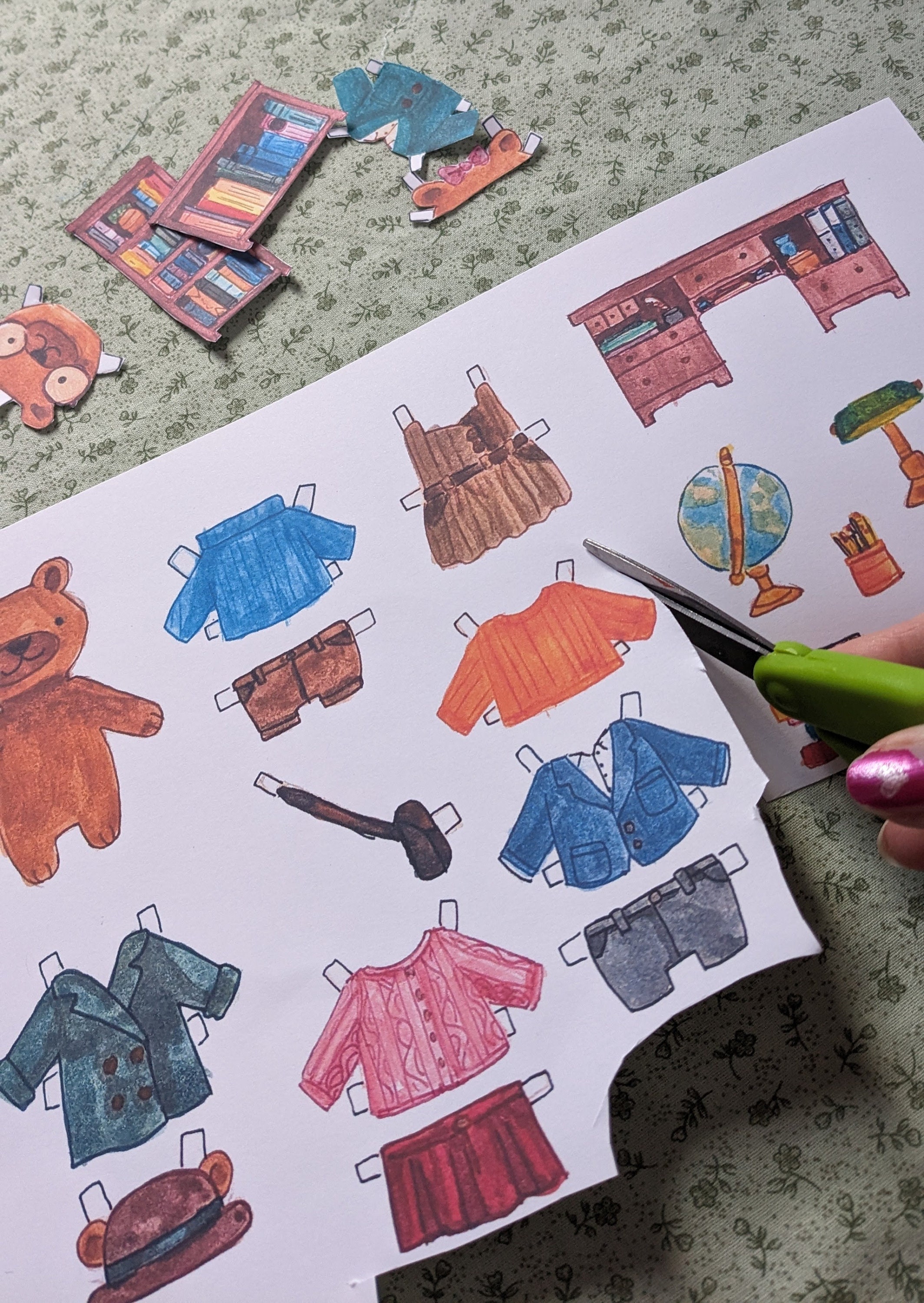 Bear Librarian, Paper Doll Printable Activity, Diy Craft Toy, 25 Pieces ...