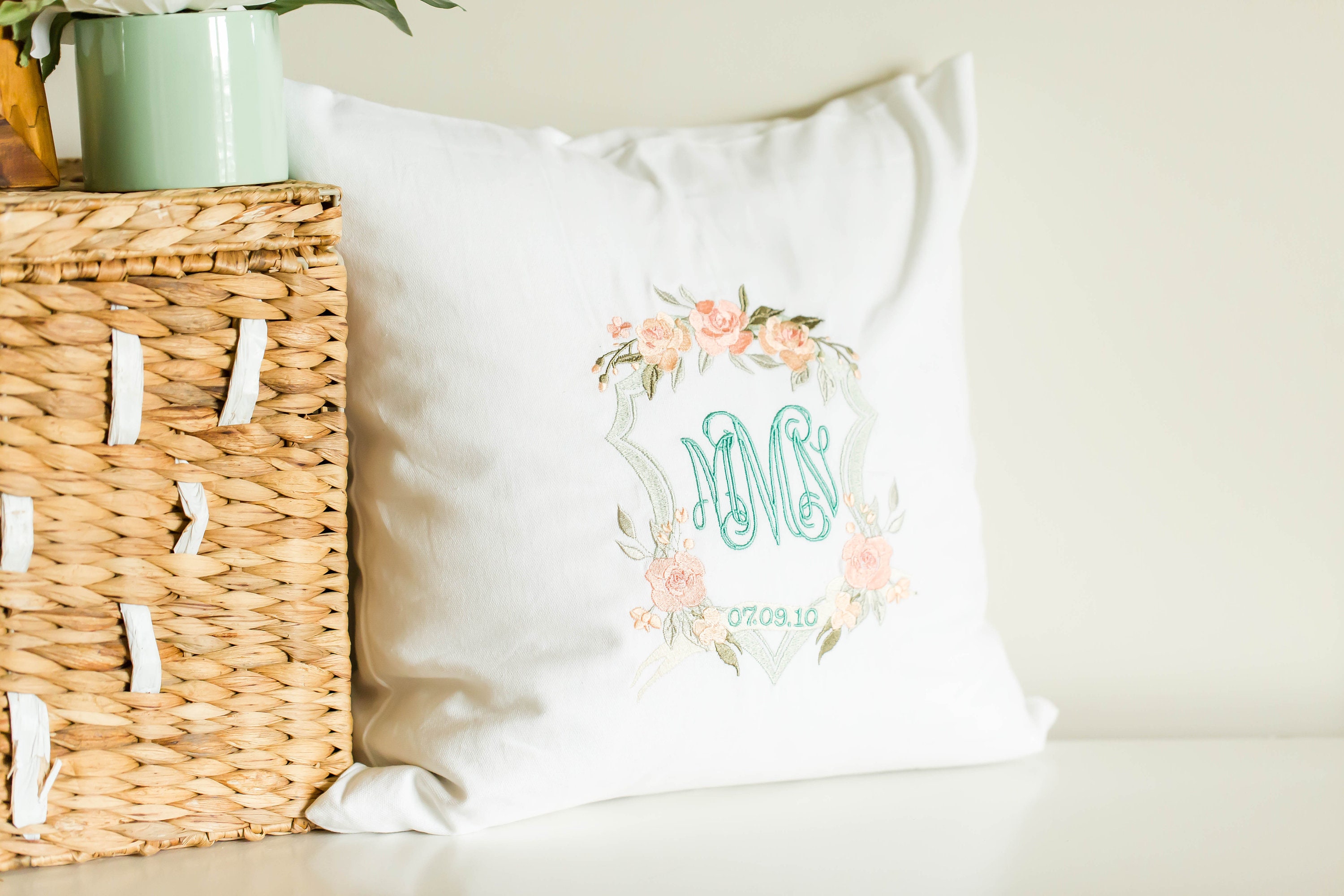 Floral Crest Machine Embroidery, Pink Wedding Flower Monogram Frame ...