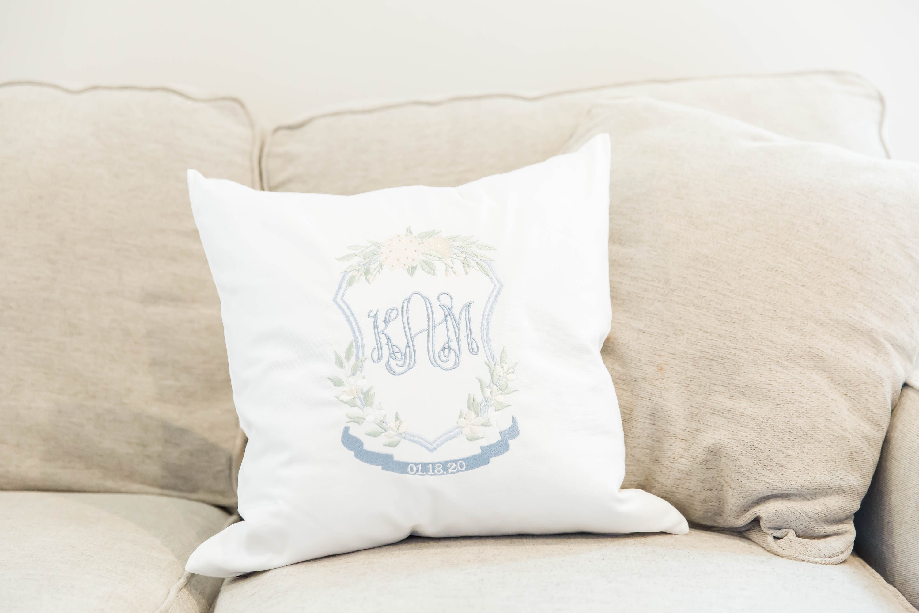 Floral Crest Machine Embroidery Hydrangea Wedding Flower | Etsy