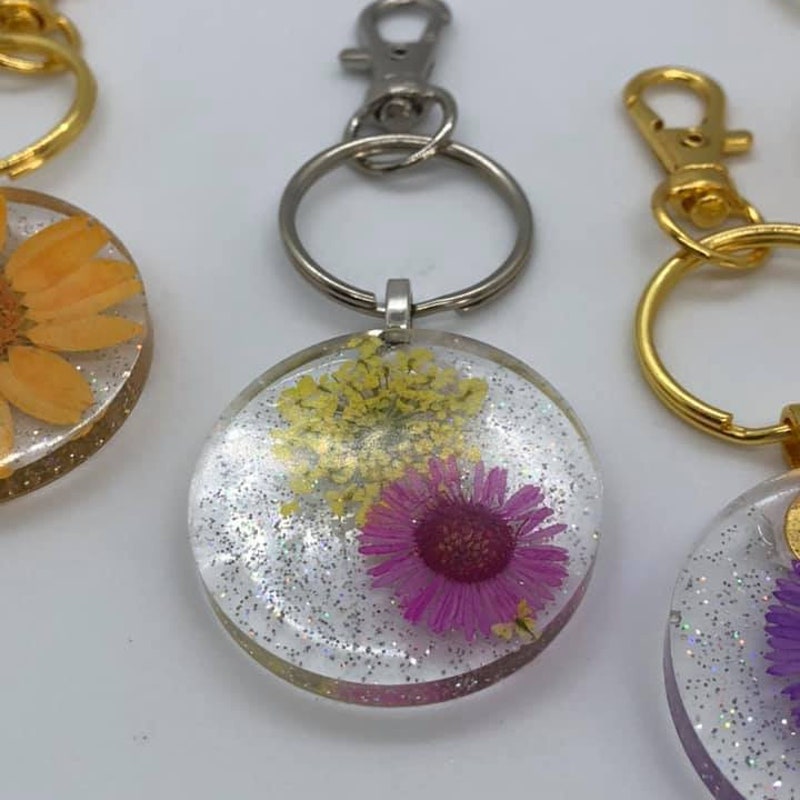 Hand Made Resin Keyrings - Etsy