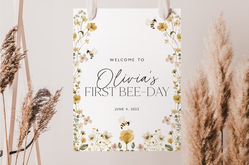 First Birthday Welcome Sign 1st Bee Day Welcome Sign Baby - Etsy