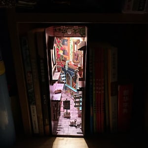 DIY Booknook Kit Book Nook Diorama Miniature Assembly Wooden Bookend ...