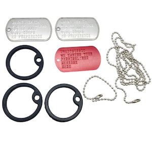U.S. MILITARY Set PERSONALISED ARMY Dog Tags With Additional Red Medic ...