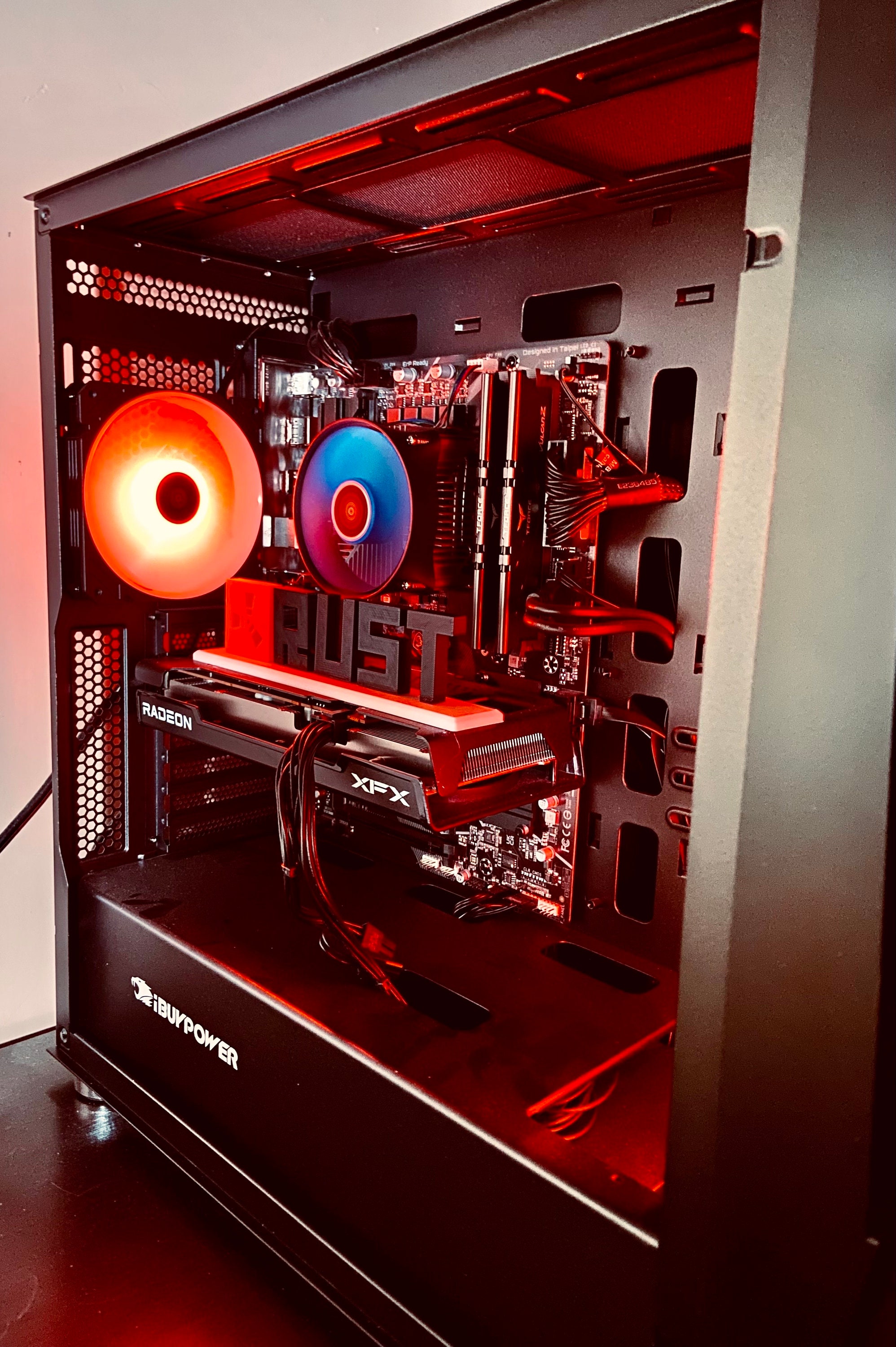 Rust Videogame Stand-up Sign With Rust Logo, Text, and Base - Etsy