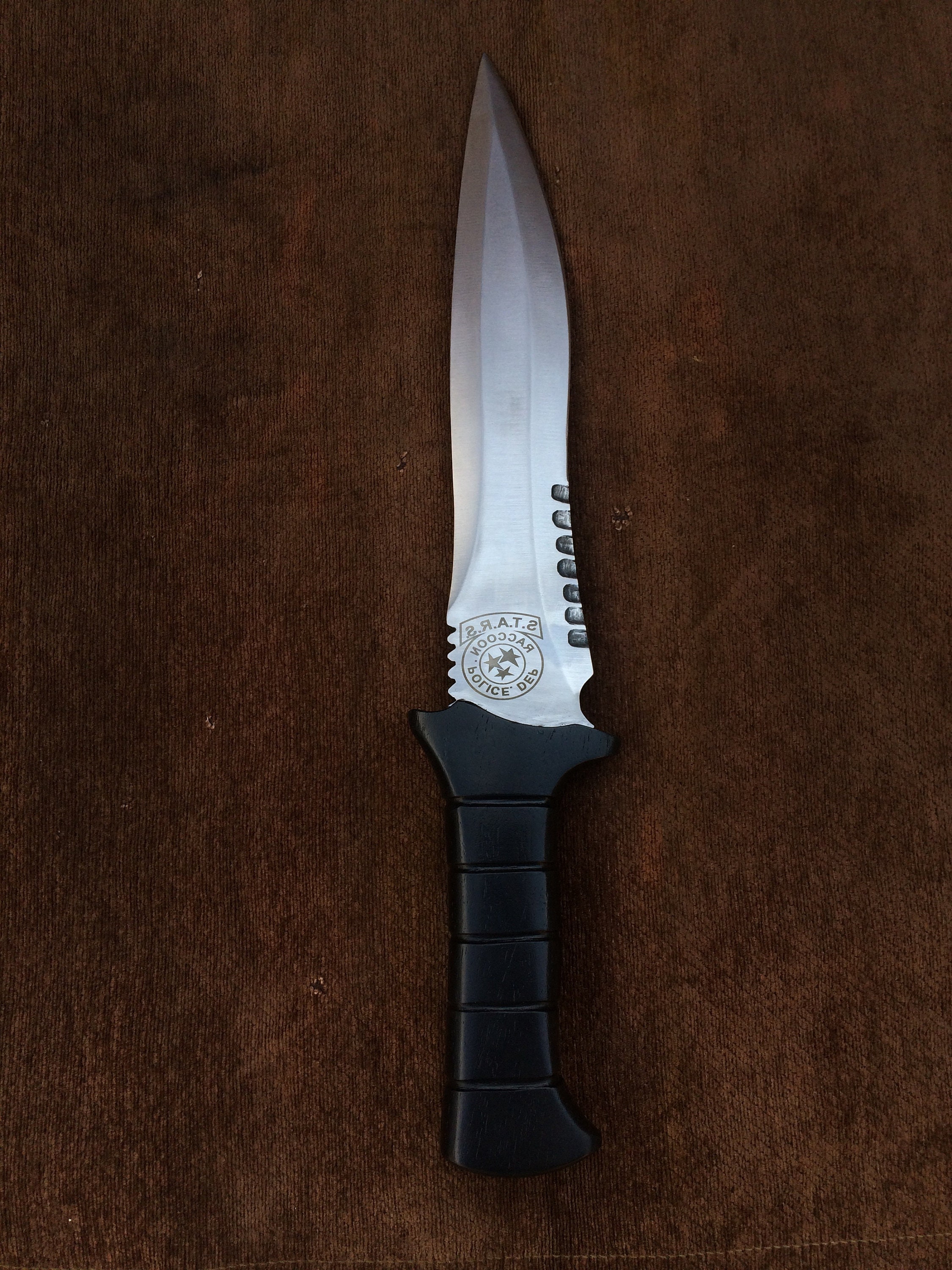 RE4 Leon Kennedy's Knife Custom Handmade Spring Steel - Etsy