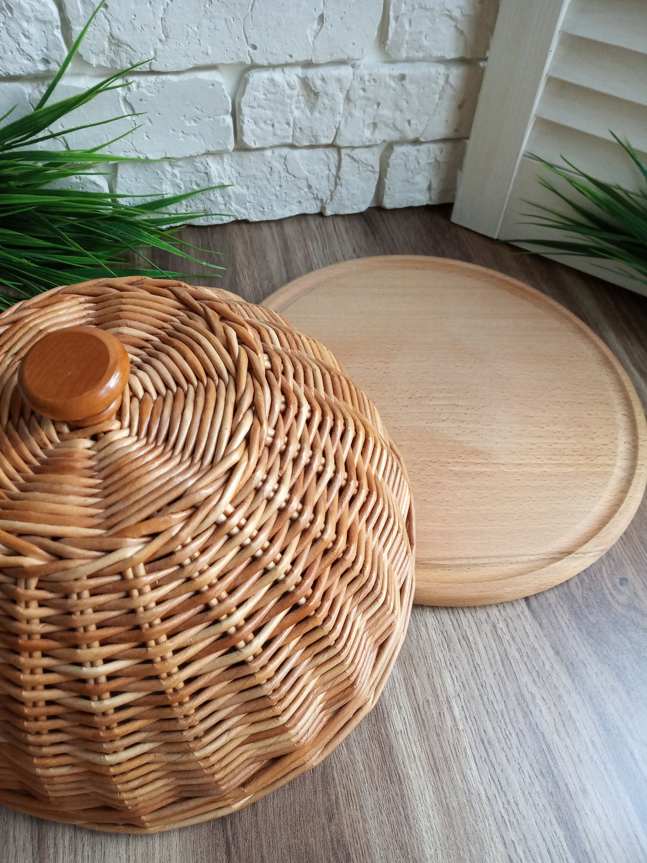 Round Board With Wicker Lid. the Lid Covers the Food. Punnet. Wooden ...