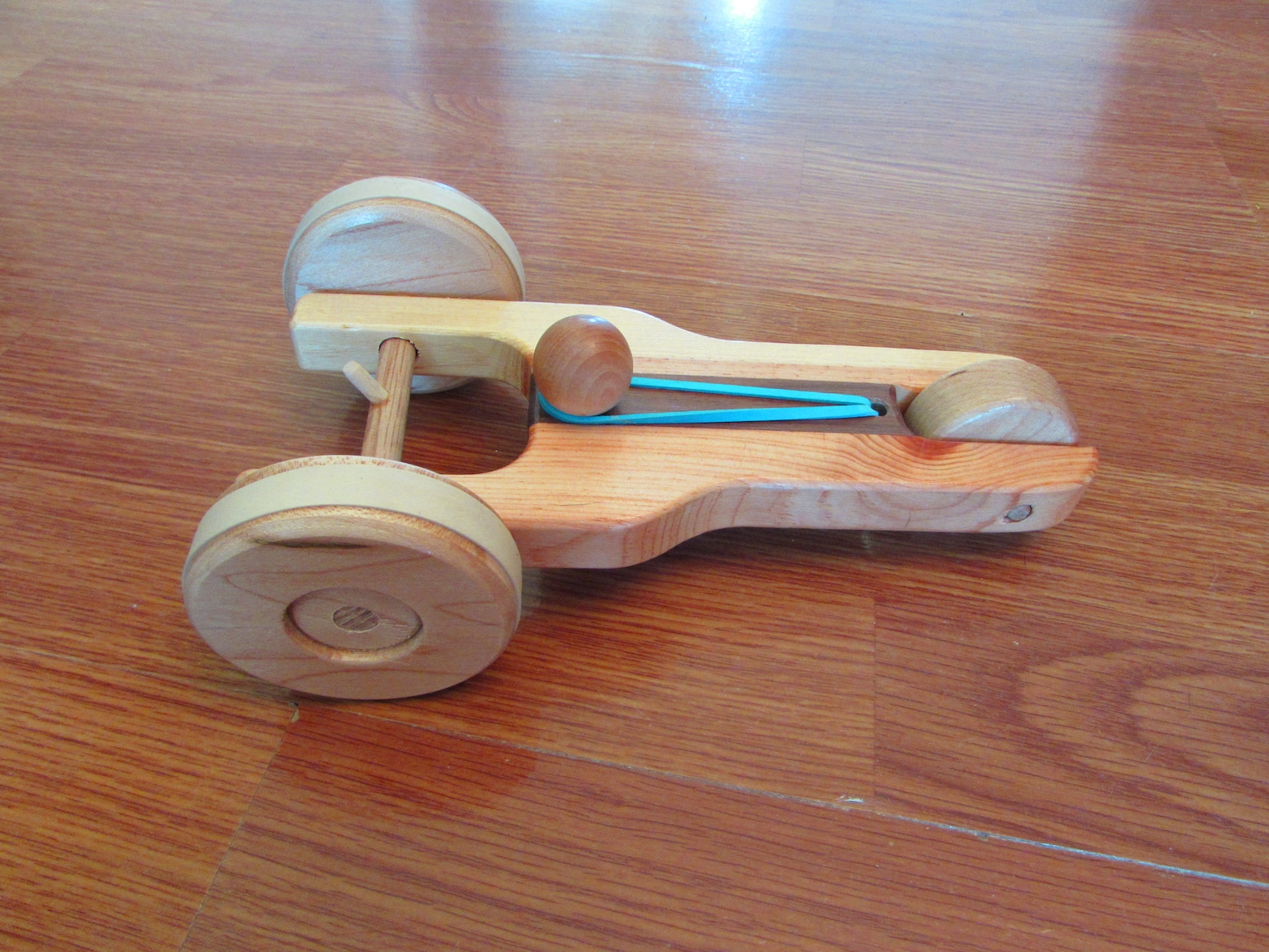 Rubber Band Powered Racer Car | Etsy