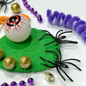 Halloween Play Dough Kit, Halloween Games, Sensory Play, Kids Gifts ...