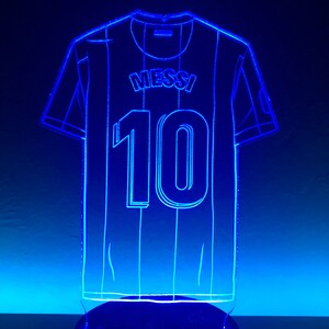 Lionel Messi - Barcelona #10 - LED Desk Lamp - 15 Color Changing Light ...