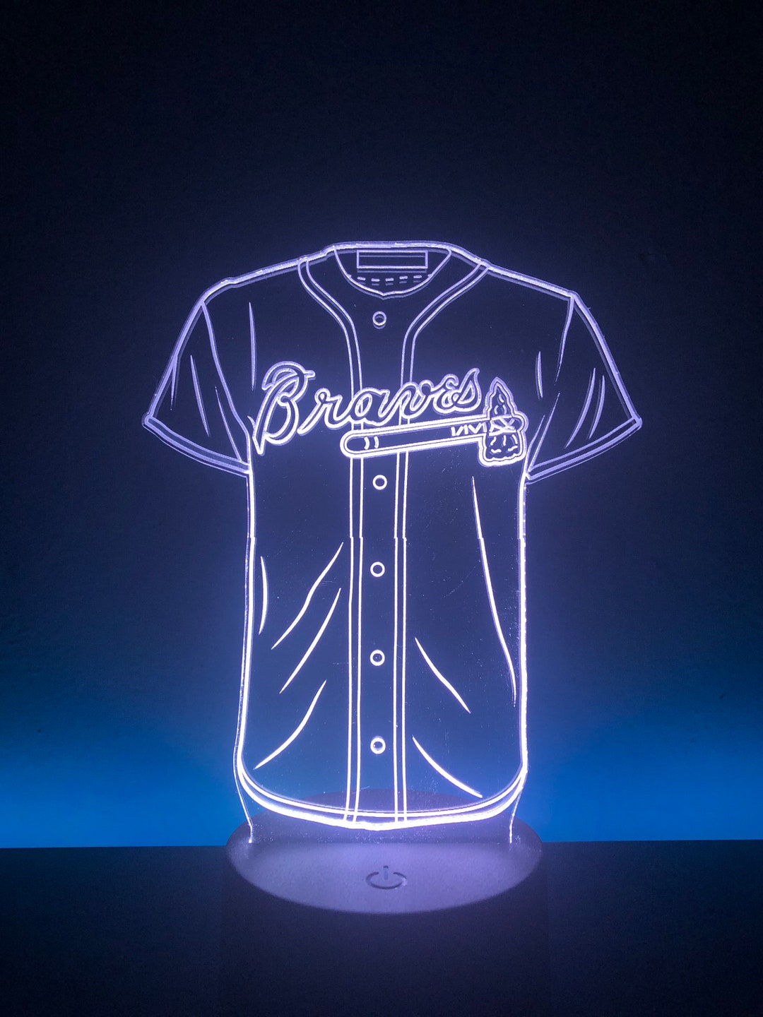 Atlanta Braves - Team Jersey LED Desk Lamp - 15 Color Changing Light ...