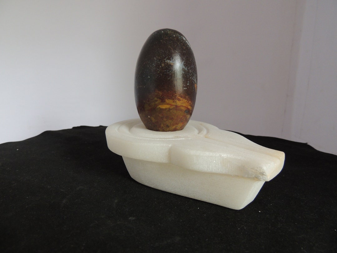 Shiva Lingam 3 Zoll, mit Yoni Basis NS-A3. - Etsy Österreich