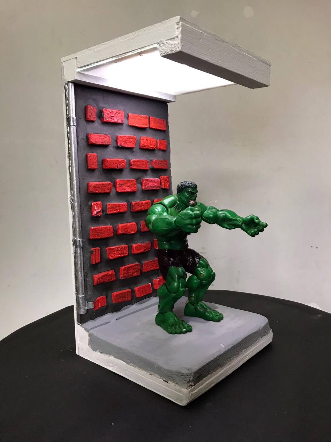 Illuminated Brick Wall Diorama, Handmade Action Figure Backdrop, 1-12 ...