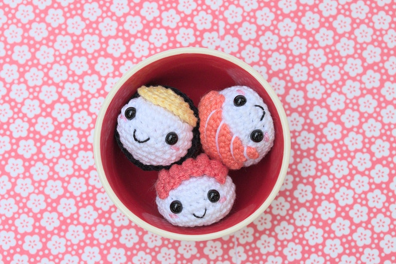 Crochet Sushi Amigurumi – Kawaii Japanese Decor & Keychain (salmon ...