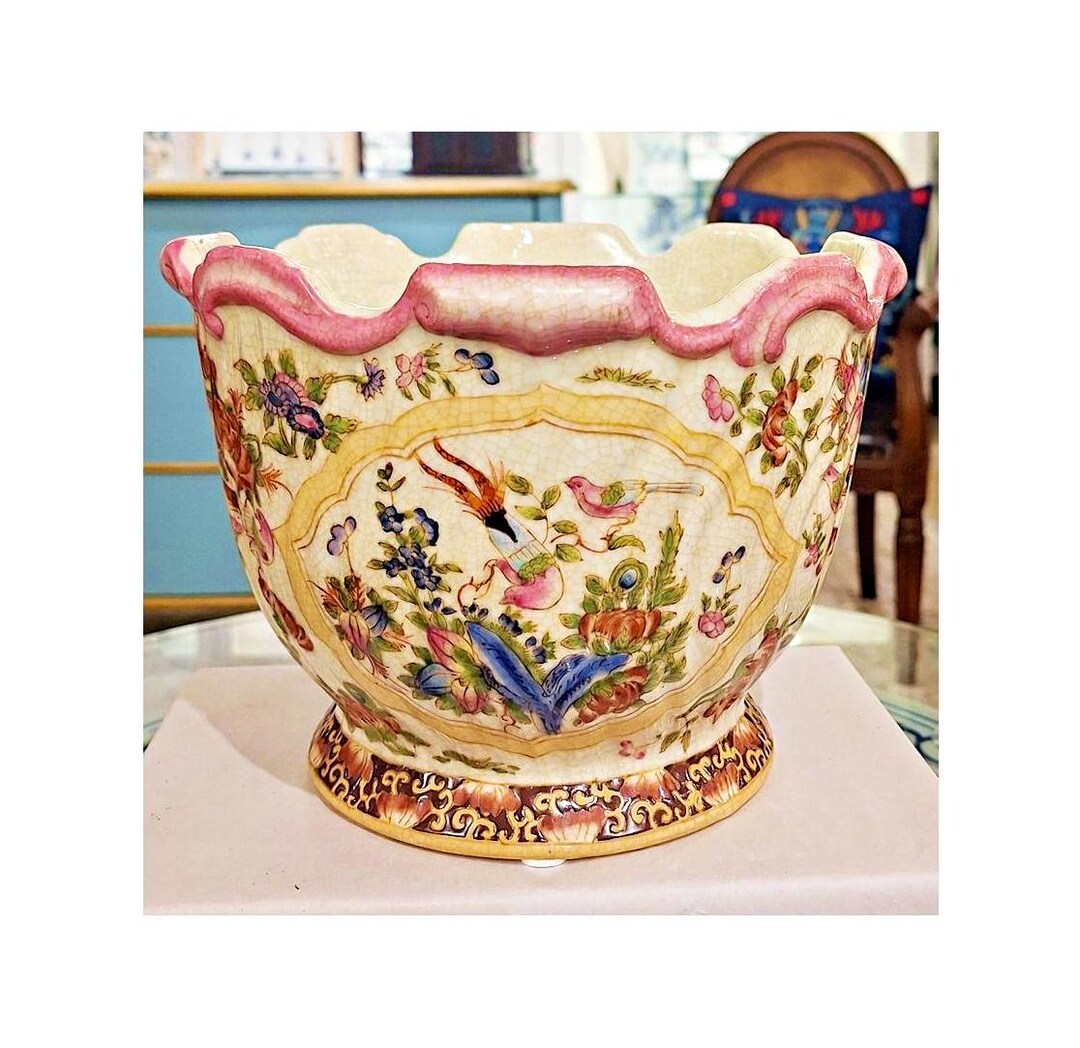 Round Scalloped Rim Chinoiserie Porcelain Planter/cachepot. Hand ...
