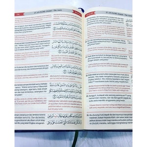 Quran Latin Script Koran Roman Alphabet English Translation 3 Bahasa ...