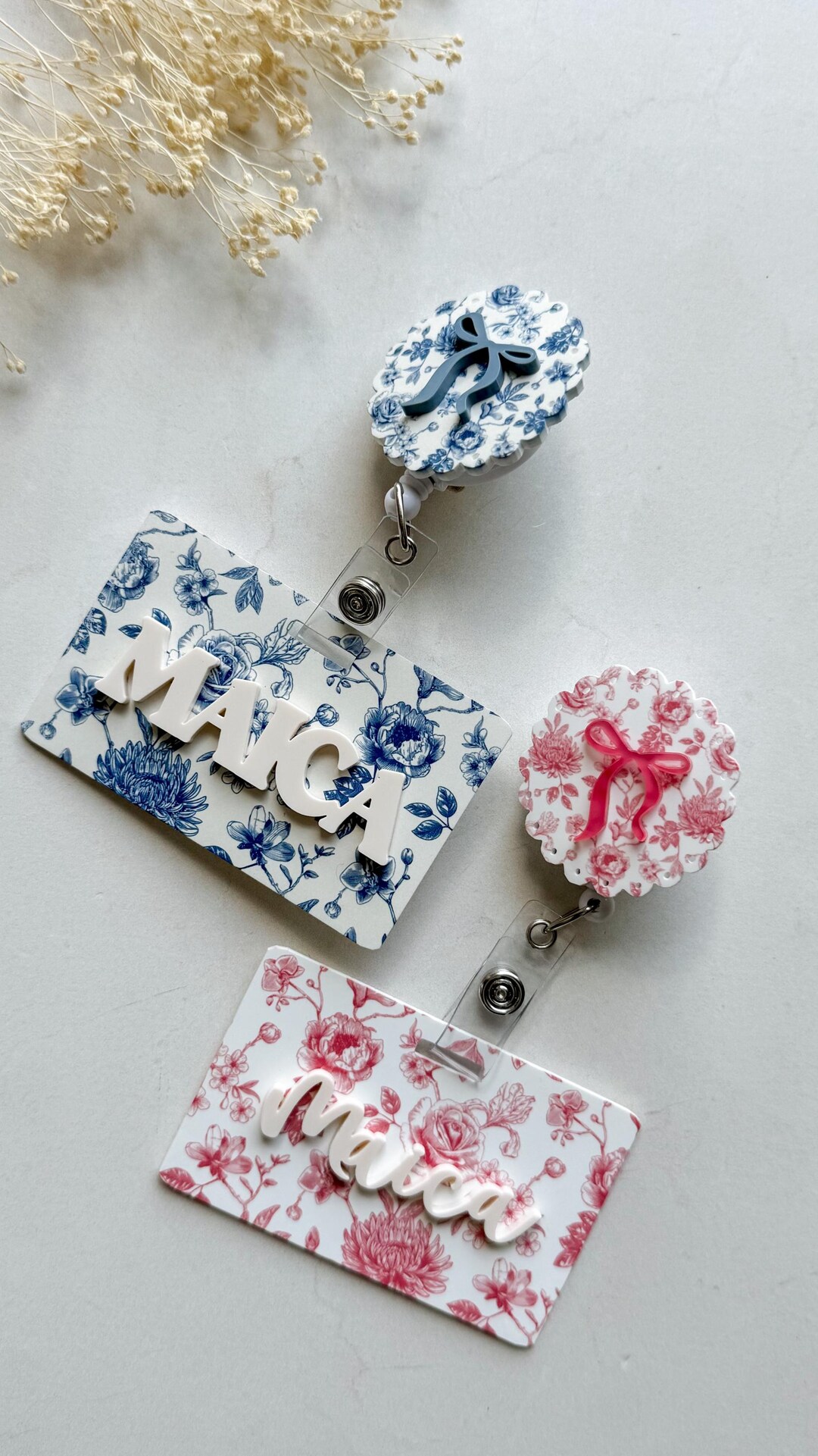 Horizontal Badge Buddy Set Cover Back, Cute Badge Holder, Personalized ...