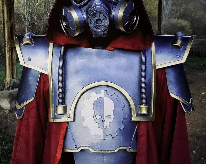 Mechanicus Helmet - Etsy