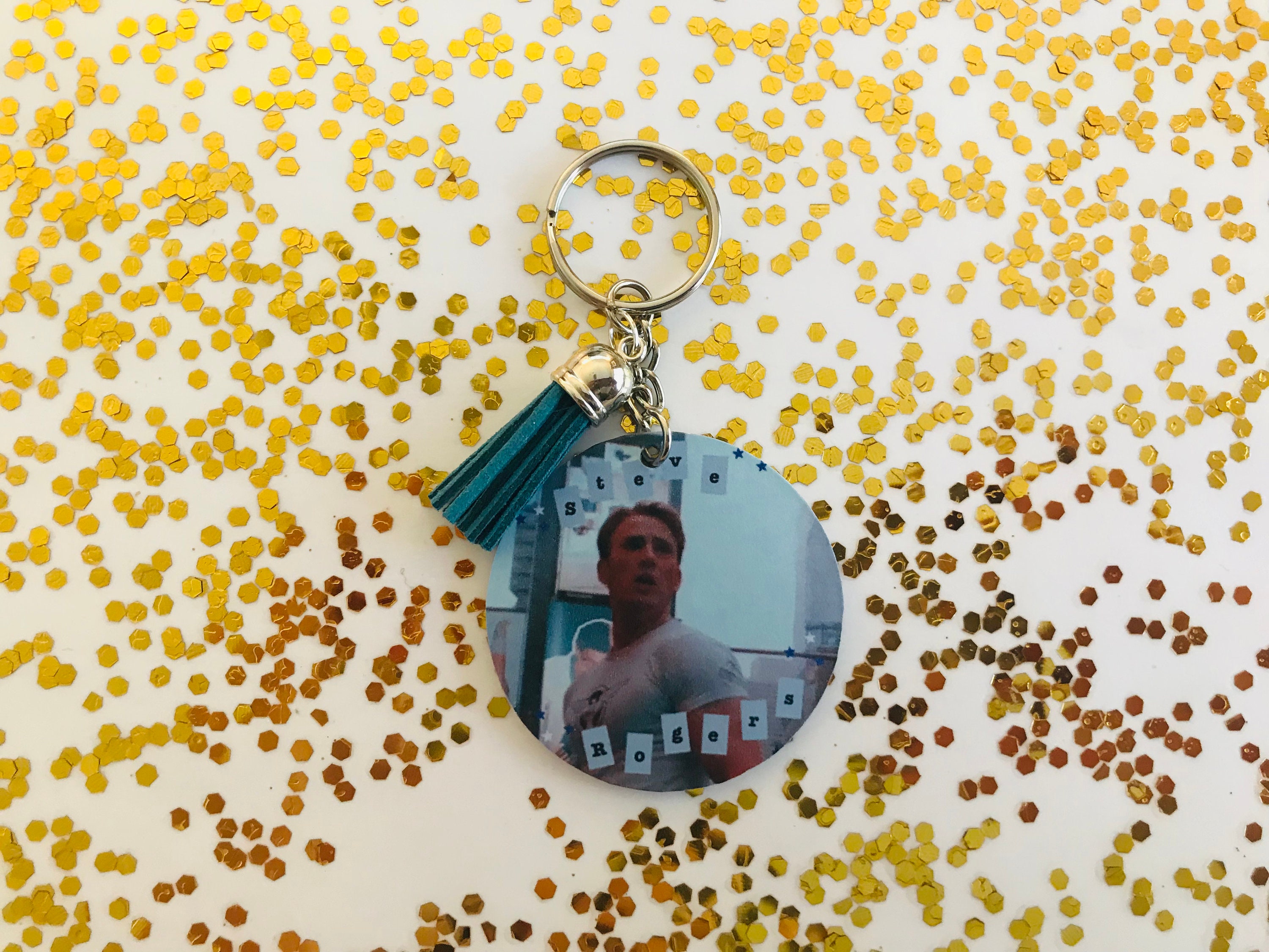 Steve Rogers & Bucky Barnes Keychains - Etsy