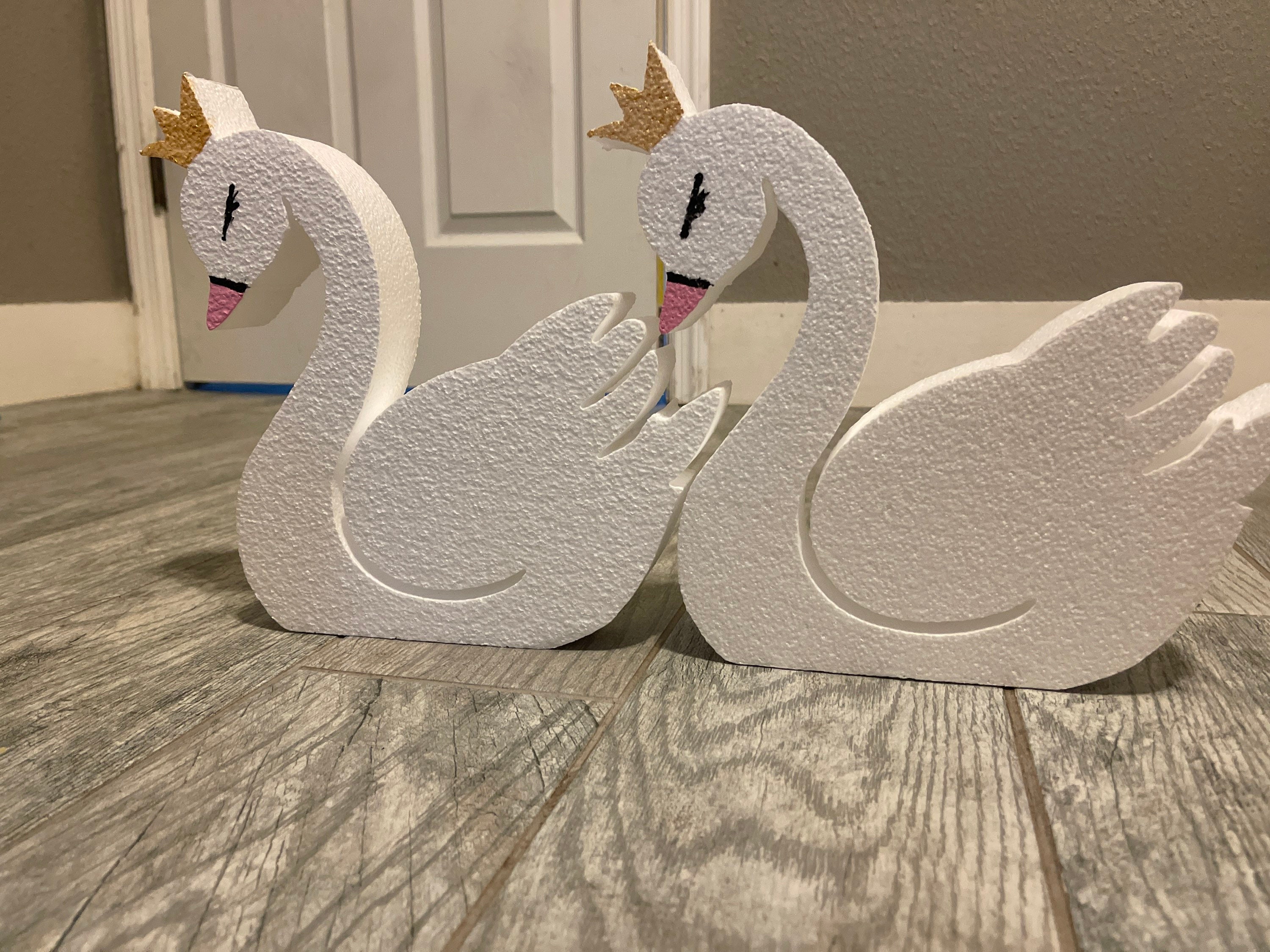 Swan Centerpieces - Etsy