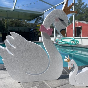 Swan Centerpieces - Etsy