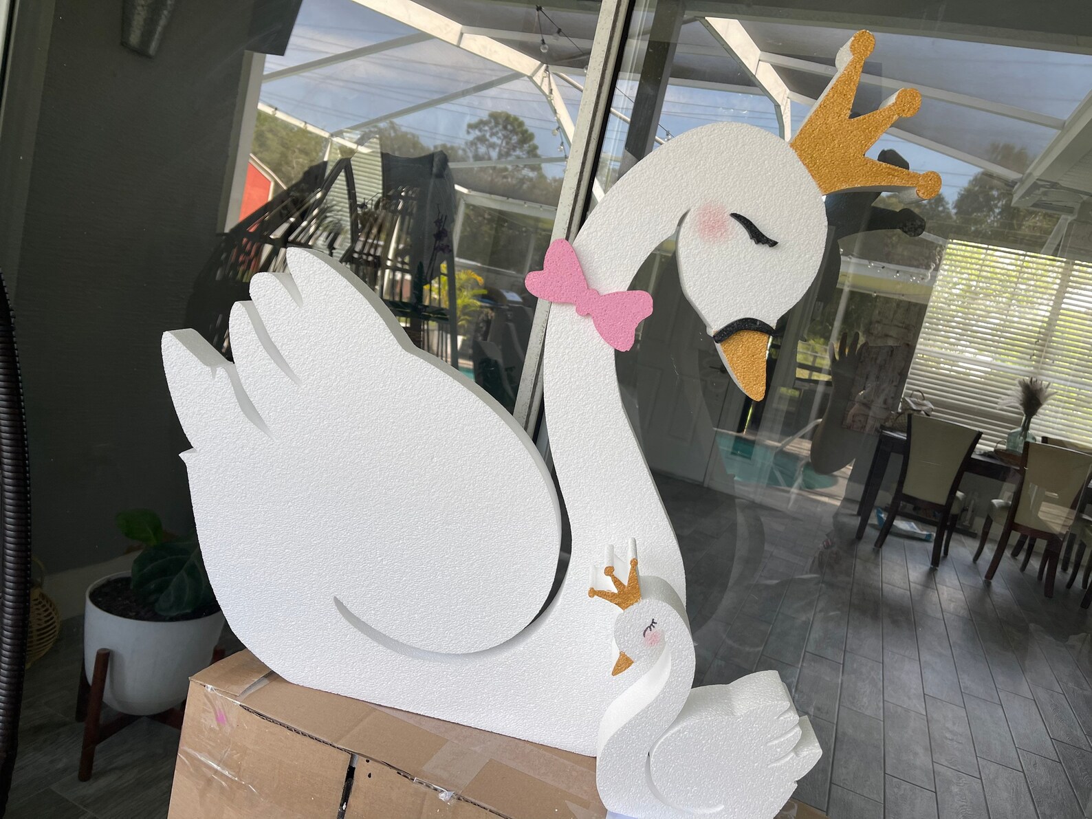 Swan Centerpieces - Etsy