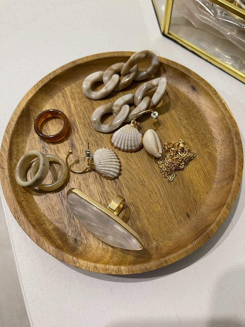 Large Wood Solid Wooden Pan Round Plates 25cm, Handmade Wooden Plates ...