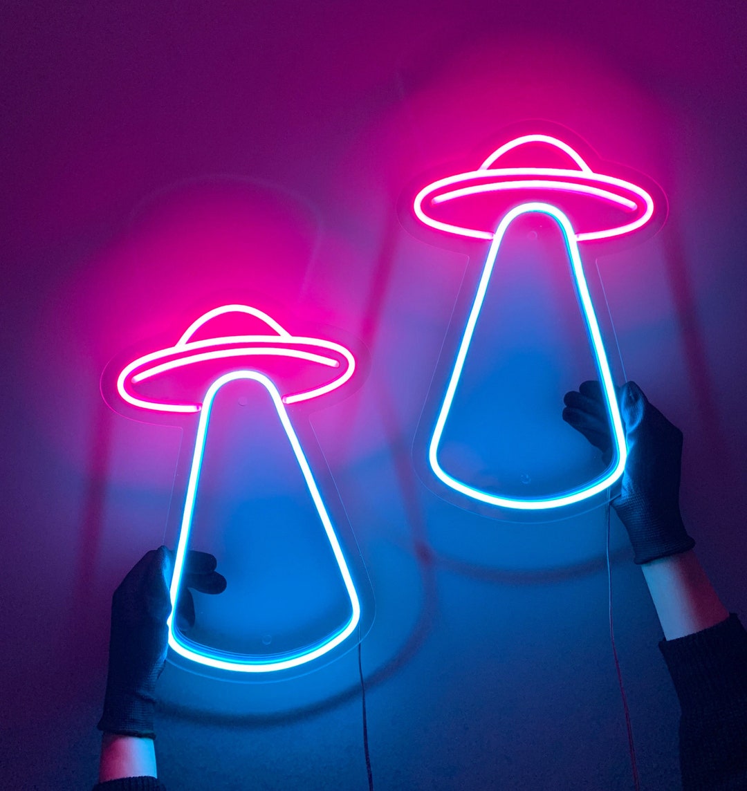 UFO Neon Sign: Alien Spaceship LED Wall Decor - Etsy