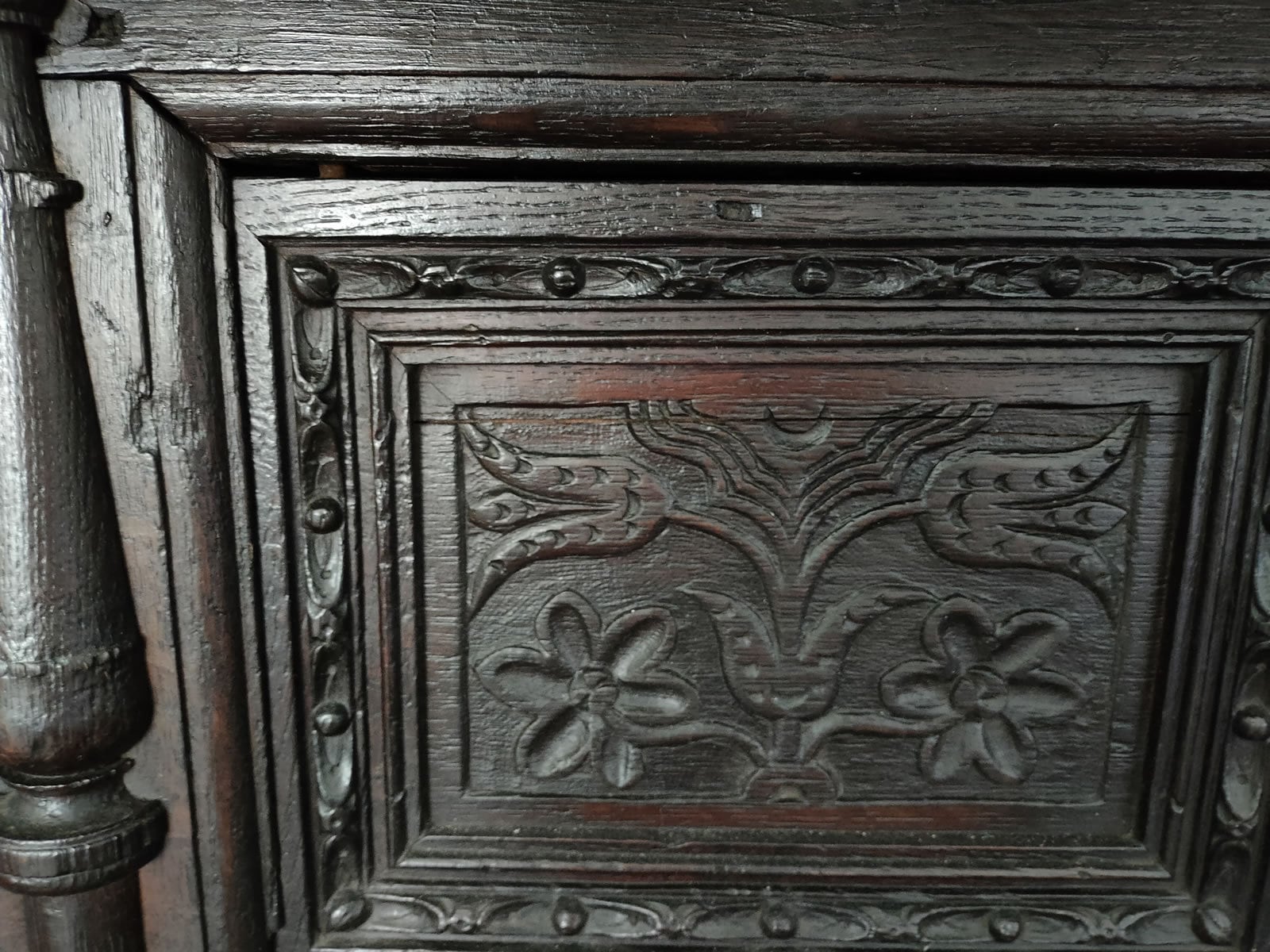 GENUINE ANTIQUE 17th CENTURY and Earlier Jacobean / Elizabethan Oak ...