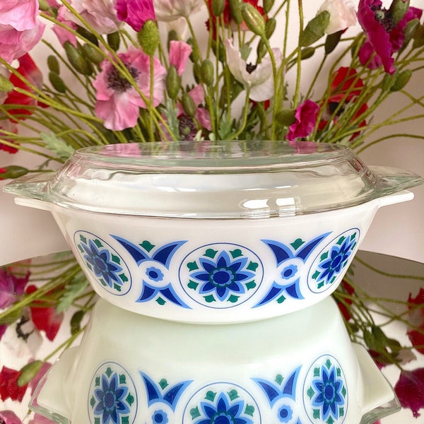England Pyrex - Etsy