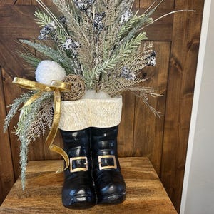 Christmas Table Arrangement, Santa Boots Table Decor, Holiday Decor - Etsy