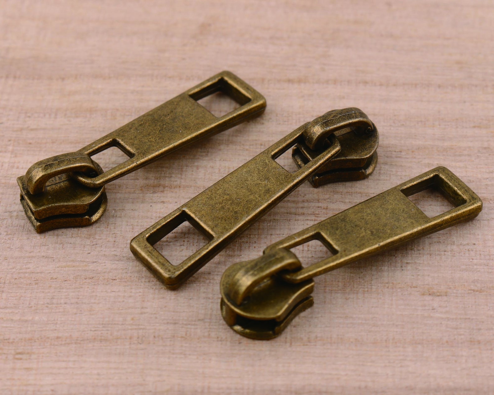 Metal 5 Zipper Head Antique Brass Zipper Slider Head for Zipper Teeth ...