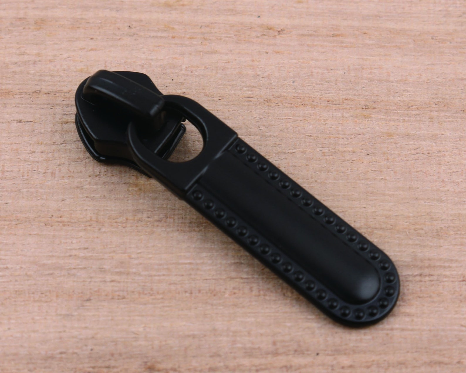 Metal 5 Zipper Head Matte Black Zipper Slider Head for Metal Zipper ...