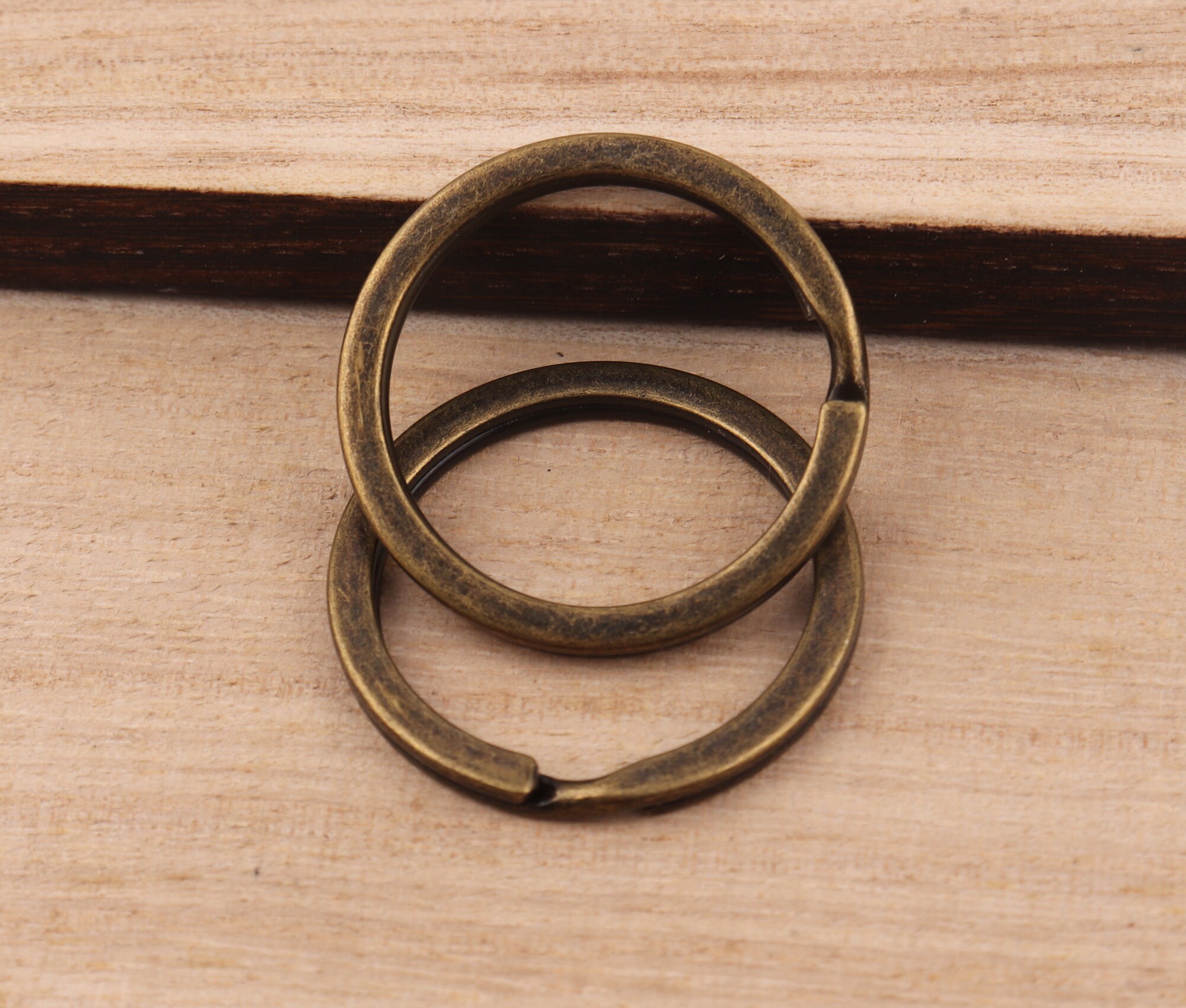 28mm Outer Round Shaped Split Ring Connectors Flat Keyring - Etsy