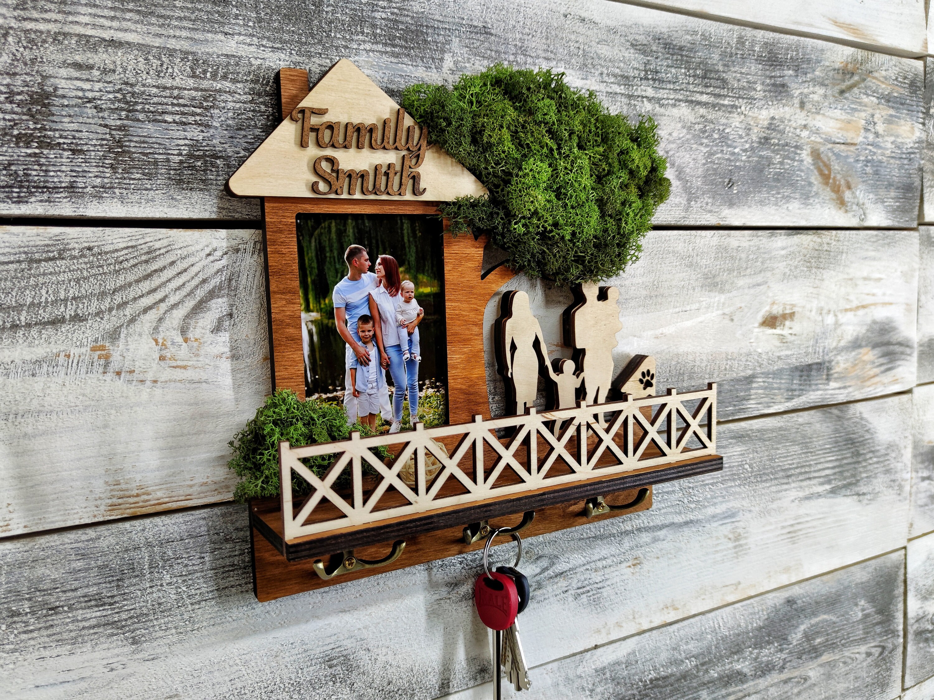 Family Tree Wooden Key Holder With Stabilized Moss Decor and ...