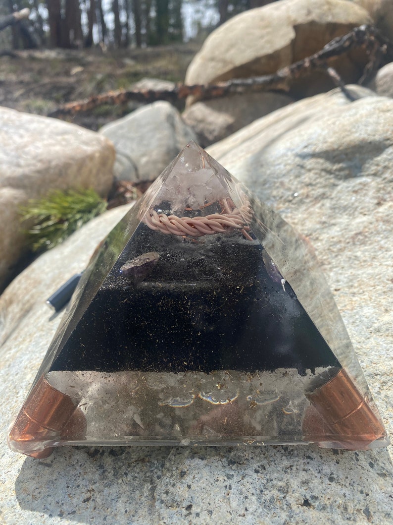 Frequency Generating ,torus Field, Orgone Generator With Aux Capability ...