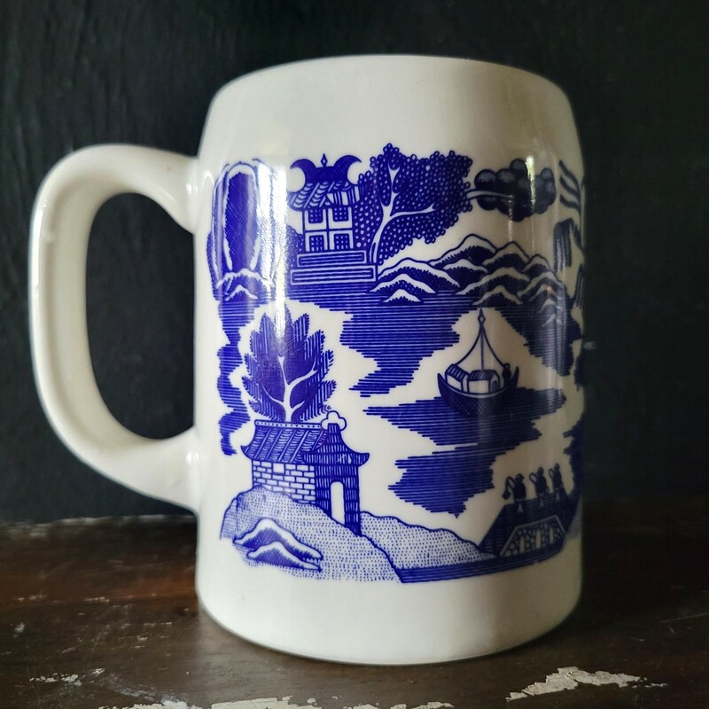 Blue Willow Mugs - Etsy