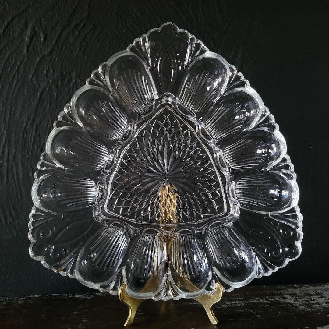 Vintage L E Smith Clear Glass Triangular Shaped Egg Plate, Vtg Deviled ...