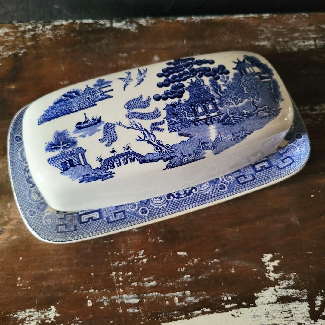 Vintage Johnson Brothers England Blue Willow Butter Dish, Blue and ...