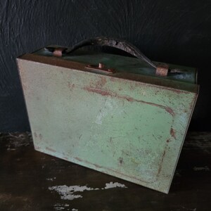 Antique Metal Lunch Box 1920'S Sectioned Box W/leather Handle ...