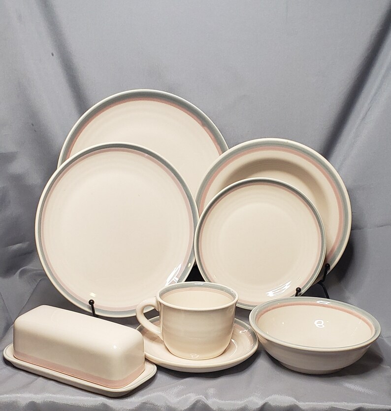 Pfaltzgraff aura Pink Individual Salad Plates 6 7/8 - Etsy