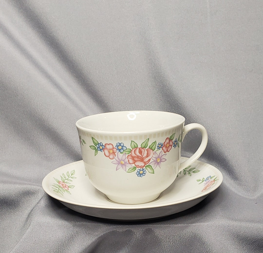 Corning Designs - "champagne & Roses" - Set of 2 Tea Cups and Saucers 6 ...